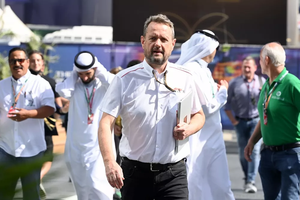 Alpine announces Nielsen as F1 team managing director