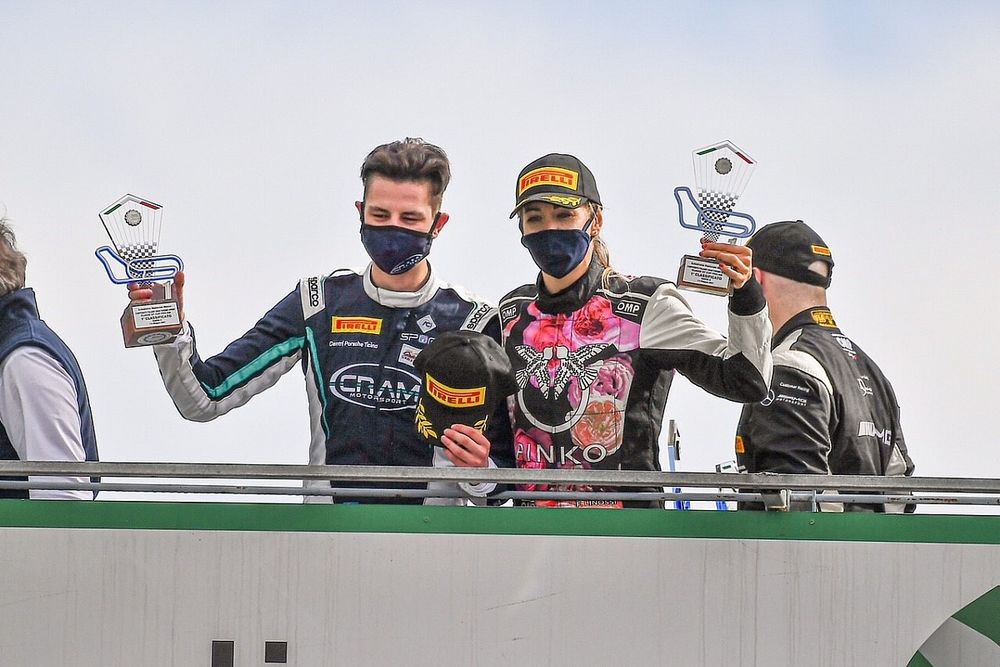 GT Italiano: Francesca Linossi lascia Monza da leader di GT Cup