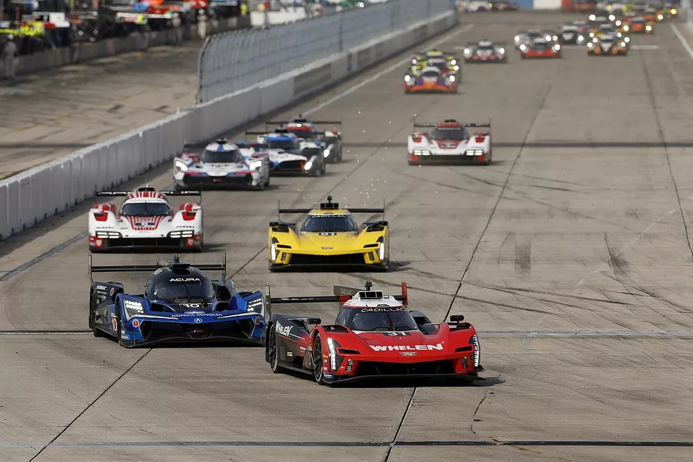 Sebring 12 Hours: Cadillac wins after late-race GTP pile-up