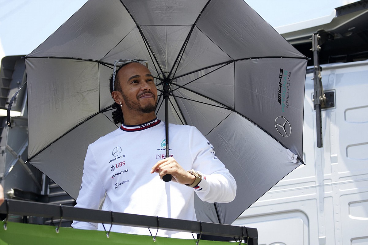 „Van egy olyan sejtésem, hogy Hamilton talán visszavonult volna, ha ...