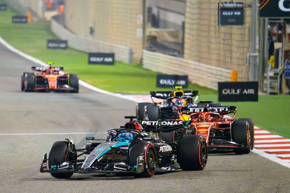 Mercedes, aşırı ısınma sorunundaki "gizemi" çözmeye çalışıyor