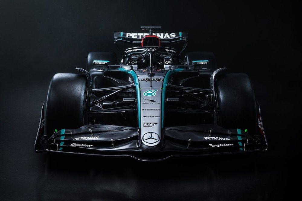 Mercedes: W15 biedt oplossing voor welbekende problemen