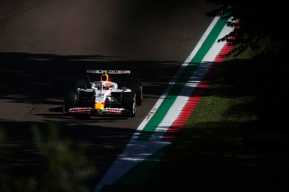 Así vivimos el viernes del GP de Emilia Romaña de F1 2025 en Imola | Live Text | Motorsport.com