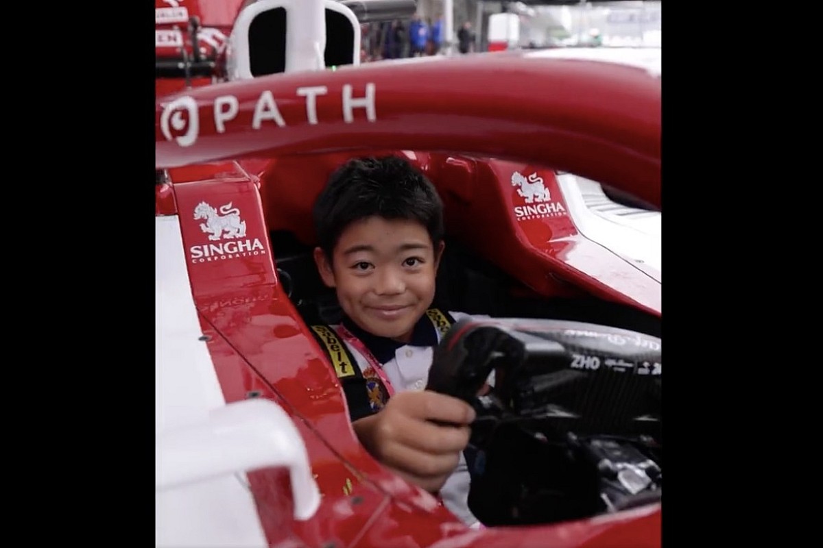 Vídeo: el bonito detalle de Alfa Romeo con su joven fan más fiel