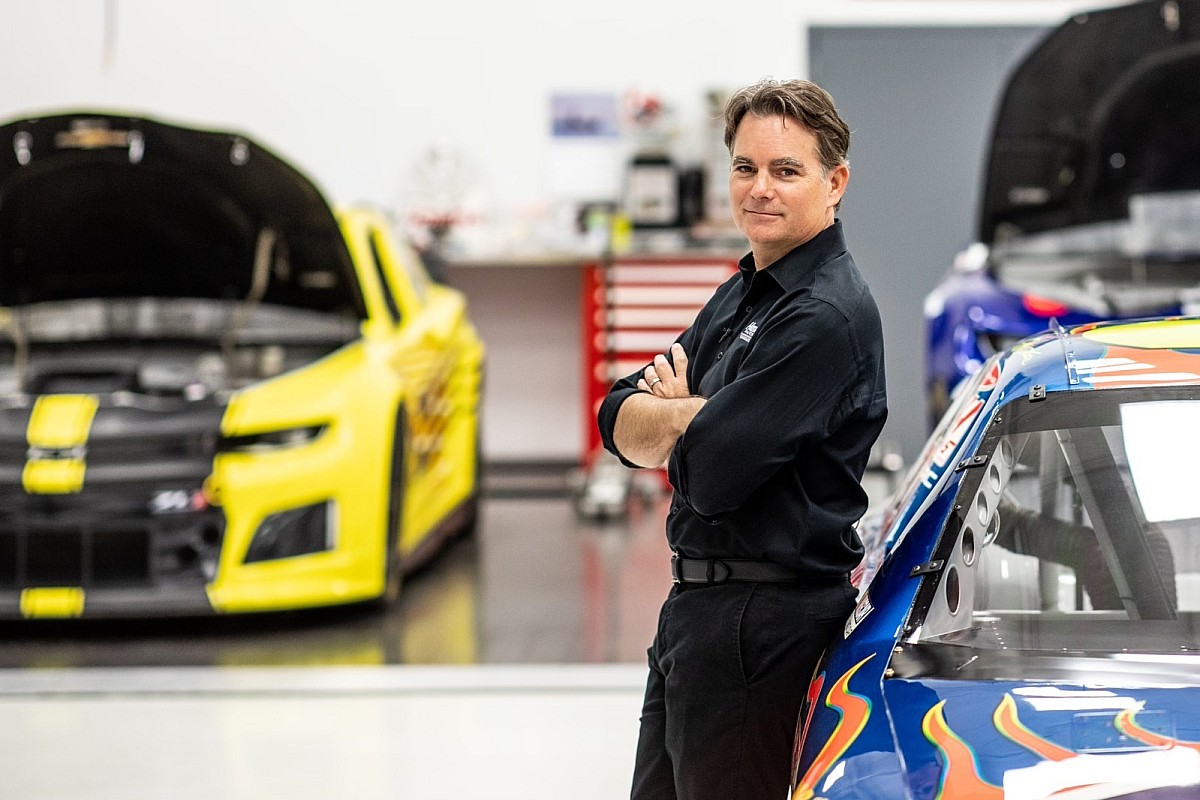 NASCAR legend Jeff Gordon named The Amelia 2023 Honoree