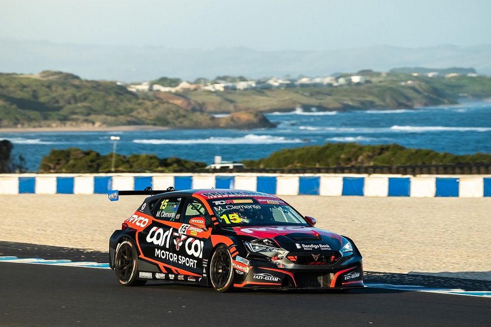 Phillip Island TCR: Clemente wins bruising race 2
