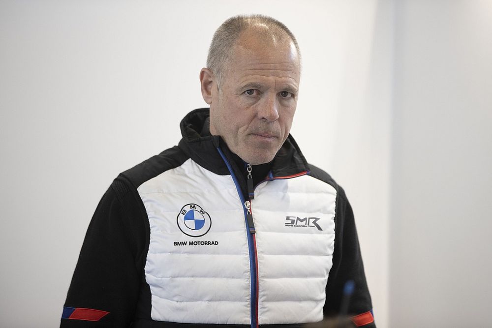 WSBK: BMW Berusaha Kurangi Tenaga Motor Scott Redding