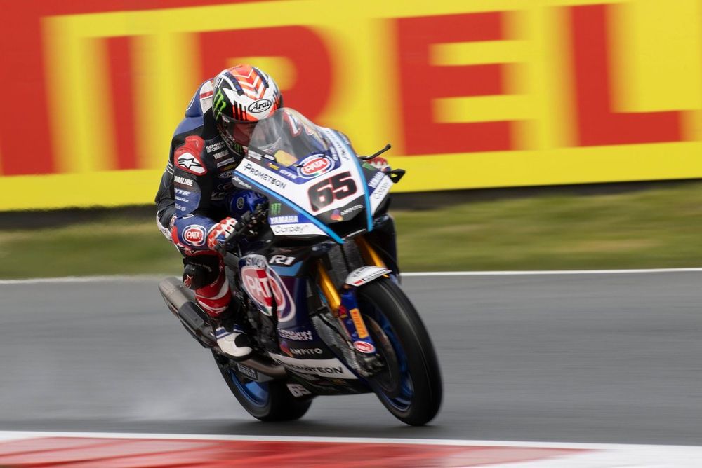 Rea verrast met pole voor World Superbike Assen, Van der Mark op P13