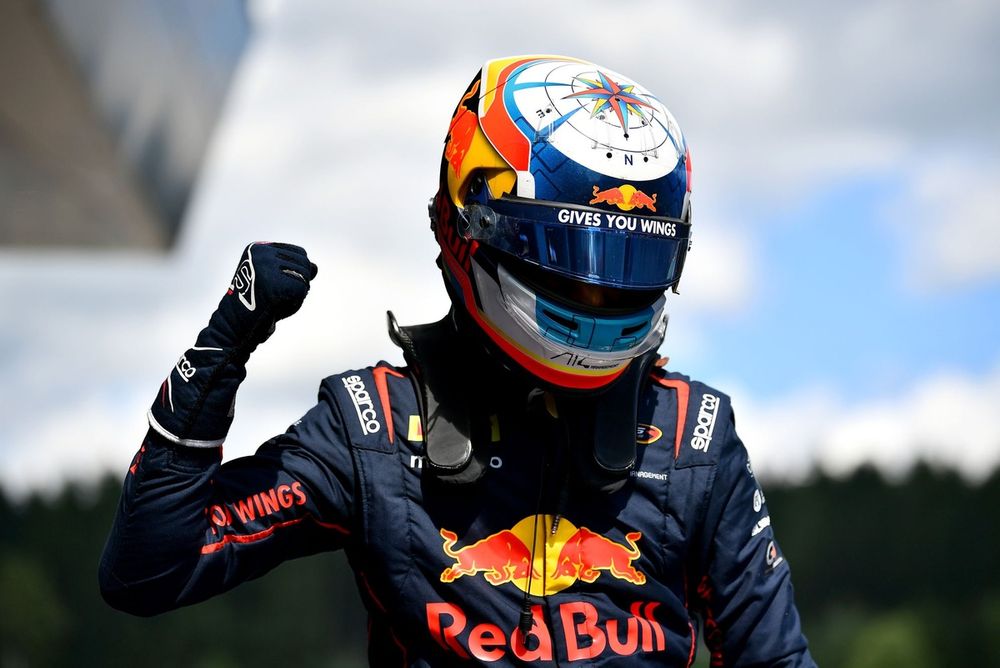 F2 Avusturya sprint: Olaylı yarışı Marti kazandı, Dürksen ikinci