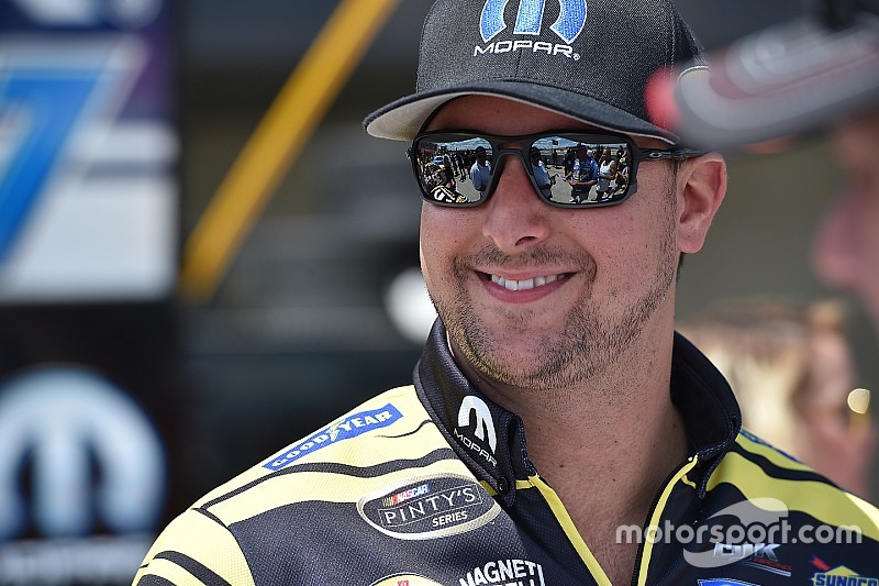 Andrew Ranger grabs pole for the NASCAR Pinty’s race in Toronto