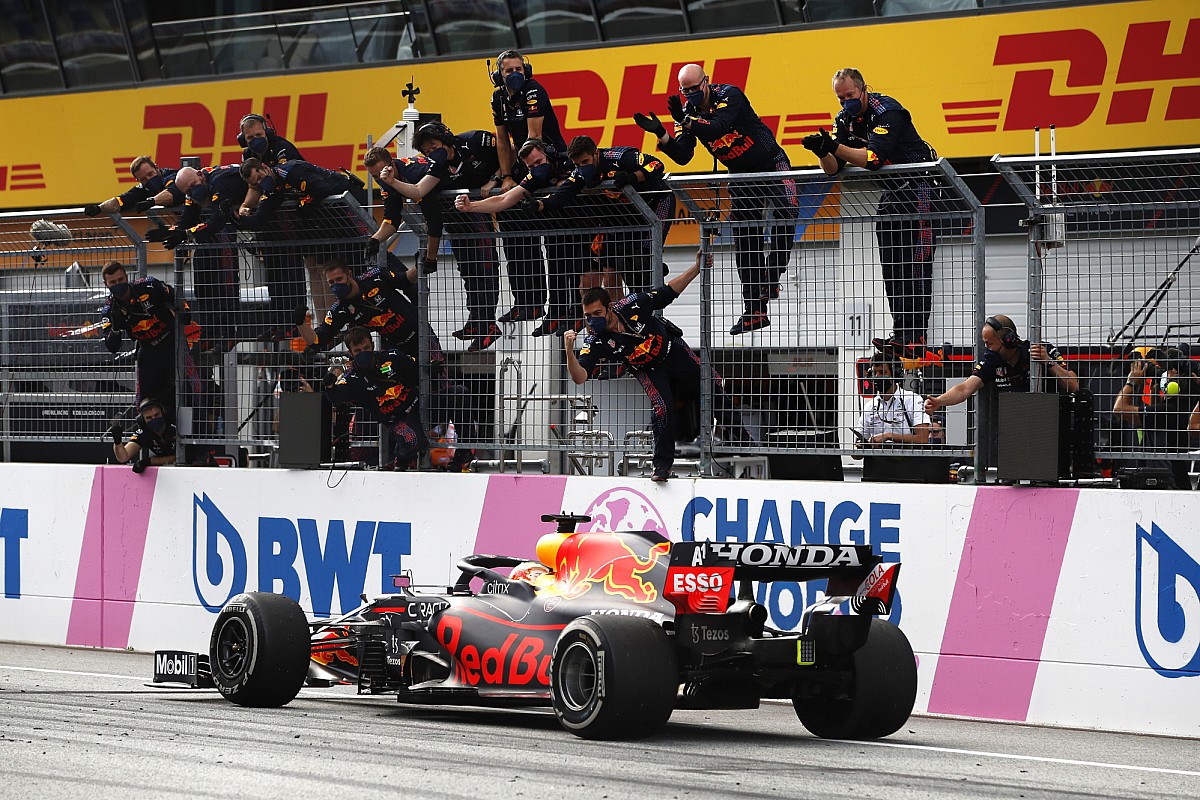 Red Bull warned over Verstappen's victory burnout