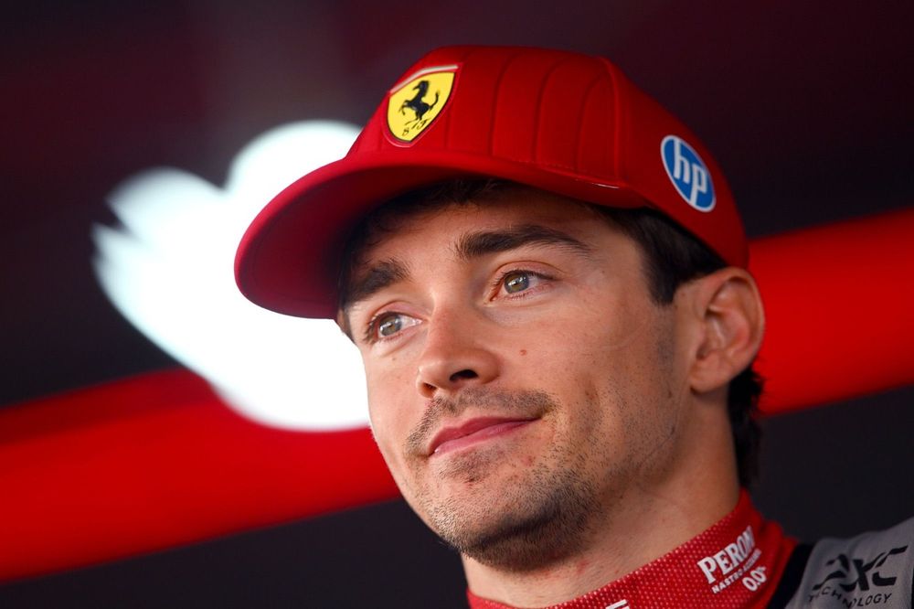 Charles Leclerc, kız arkadaşı Alexandra Saint Mleux'a evlenme teklifi etti