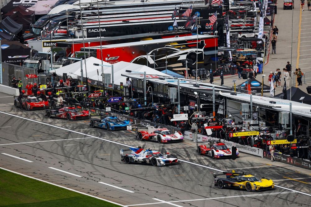 Horarios de las 24 Horas de Daytona 2025 (clasificación y carrera) y ...