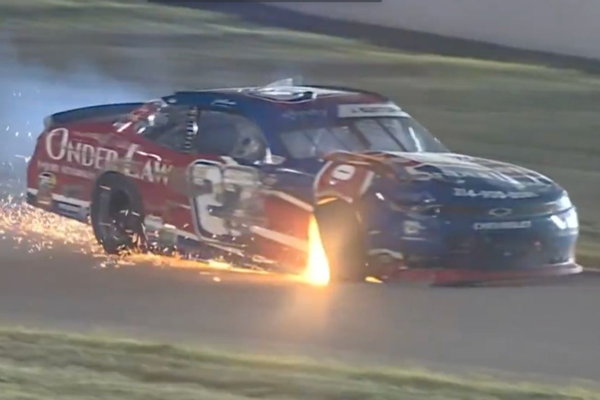 Jeb Burton's NASCAR Xfinity playoff hopes end in a big…