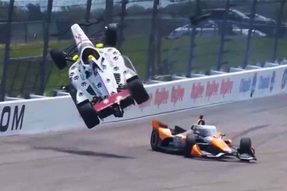 Robb airlifted to hospital after last-lap Iowa flip, IndyCar drivers ...