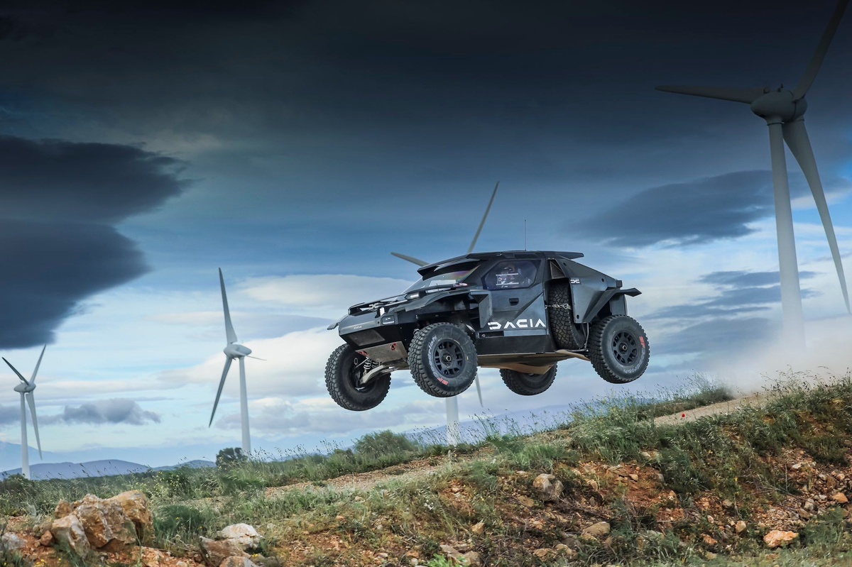The Dacia/Prodrive innovation that is positively changing the Dakar ...