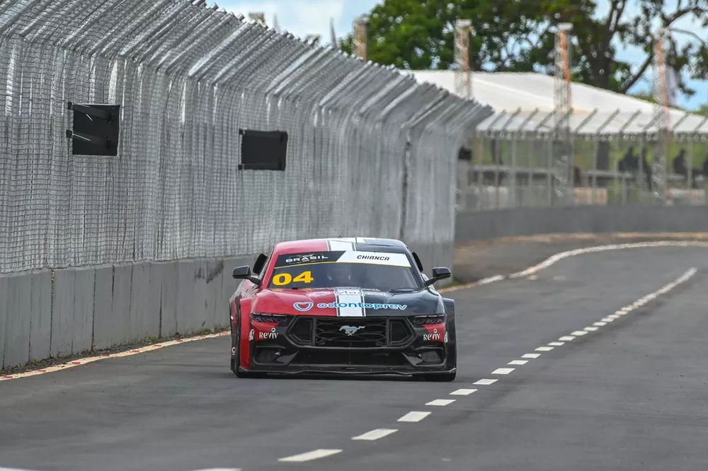 NASCAR Brasil: Cayan Chianca vence primeira no oval de Curvelo