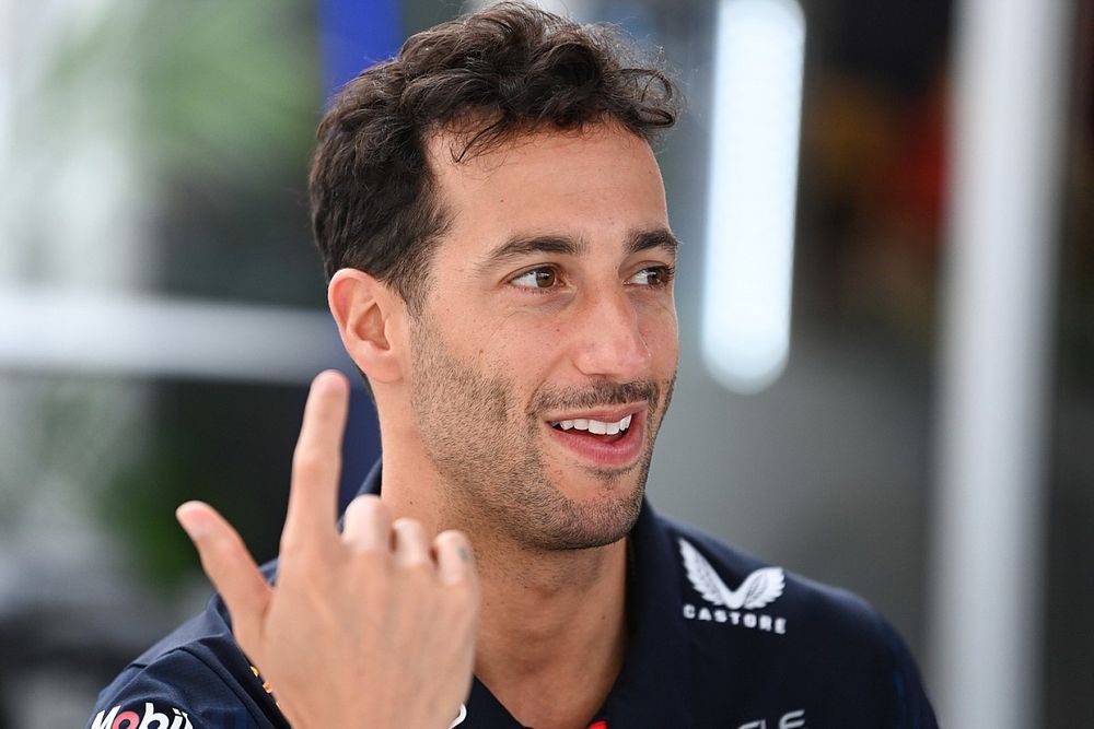 Daniel Ricciardo remplace Nyck de Vries chez AlphaTauri