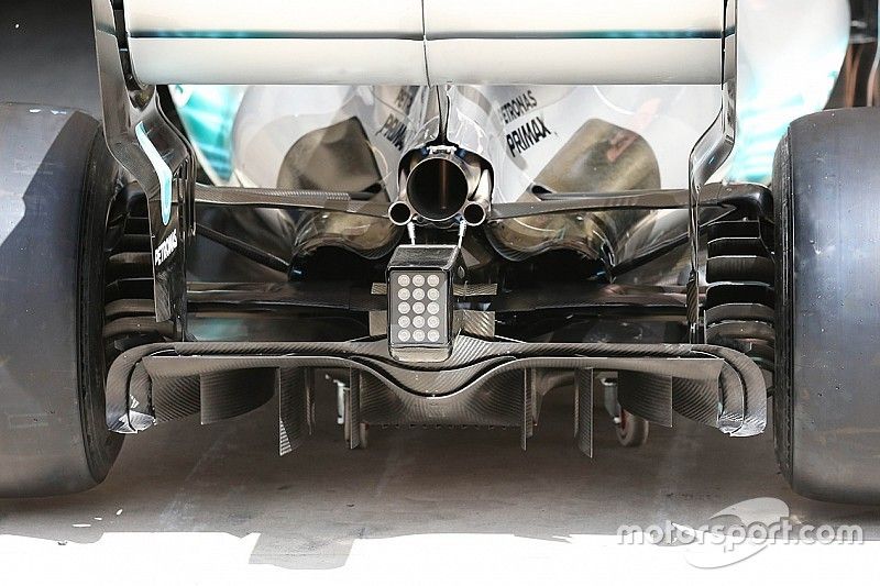 A Mercedes is a diffúzor átalakításában bízik Austinban