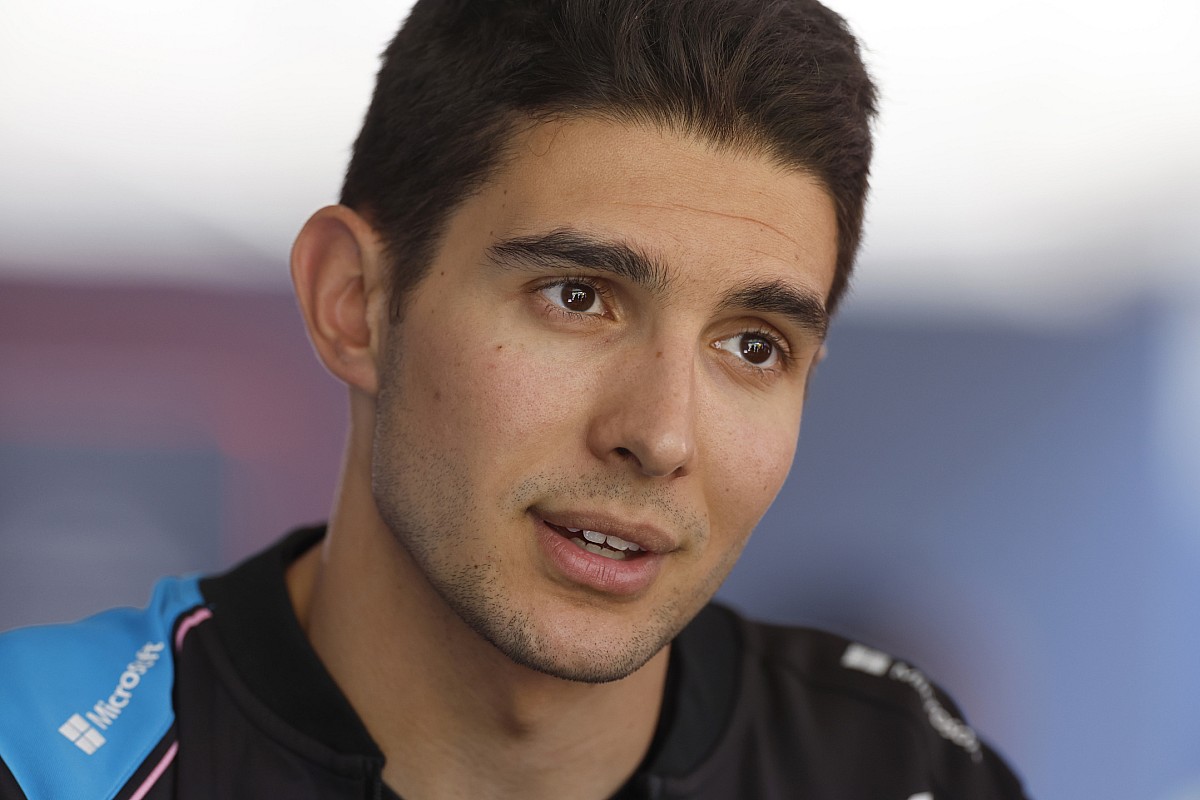 F1 - Ocon revela conversa com investidor da Alpine, Ryan Reynolds