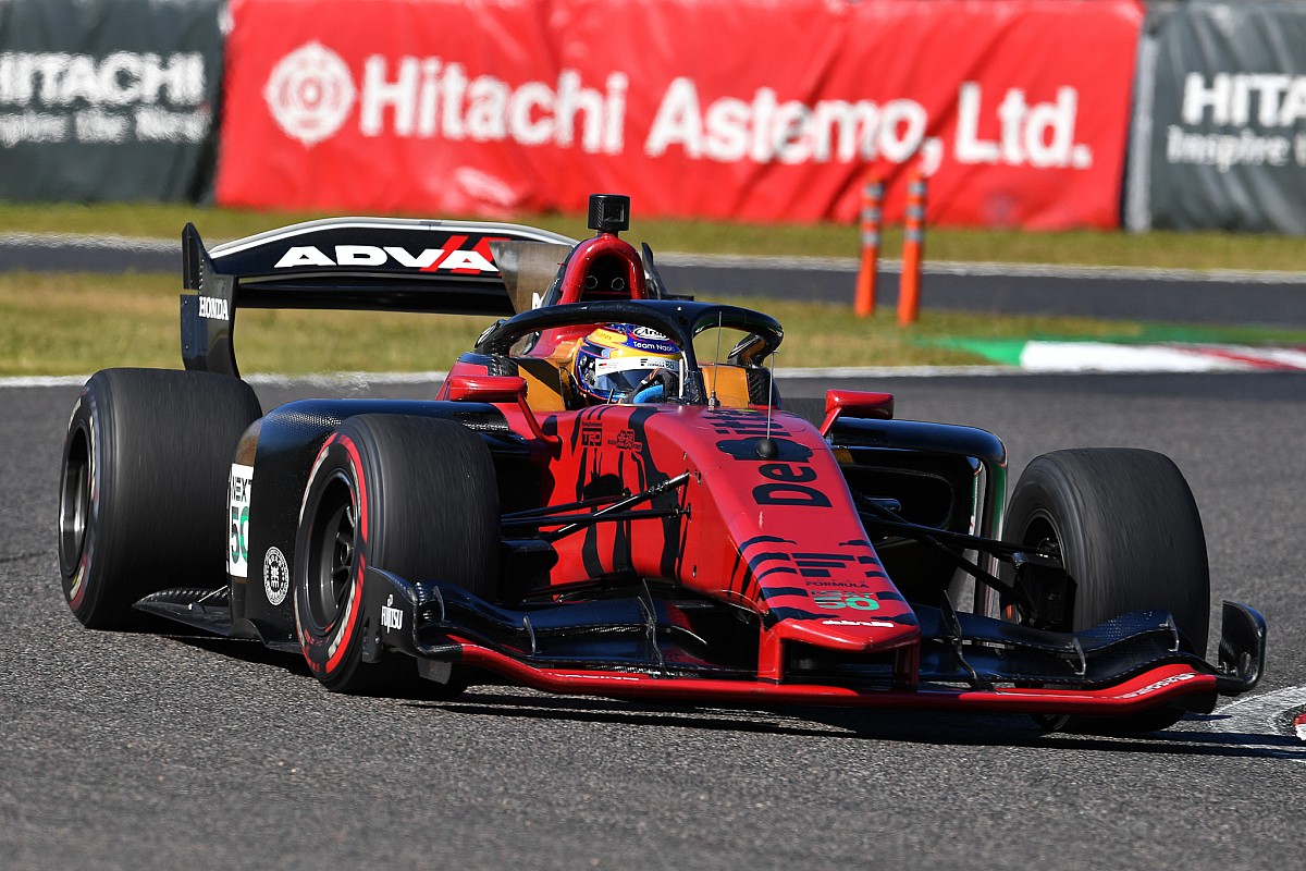 Super Formula reveals 2023 bodywork in Suzuka test