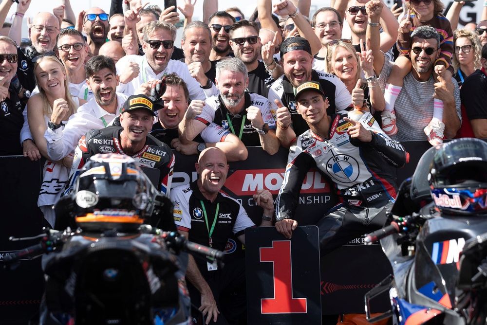 Van der Mark: "Toprak hissiyatı mükemmel olmasa bile motosikletten her ...