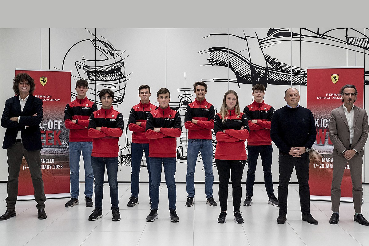 Com Rafa Câmara e Aurélia Nobels, Ferrari apresenta turma de 2023