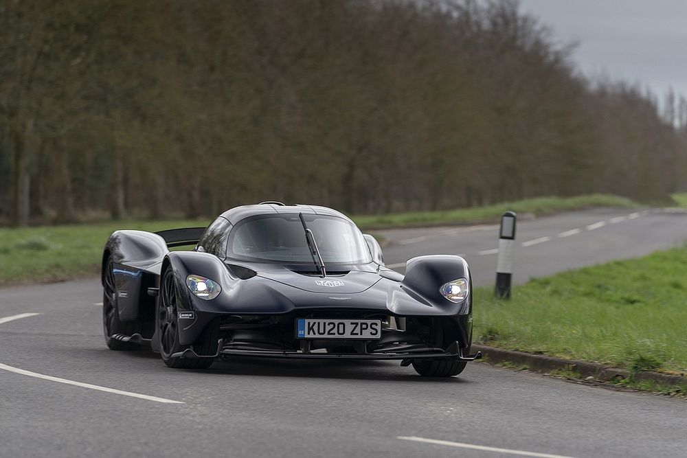 Valkyrie nie może stać w garażu
