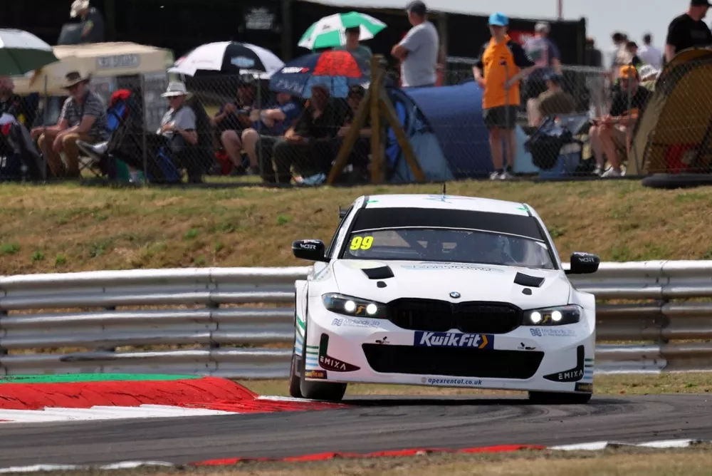 BTCC Snetterton: Rainford dominates to lead home Ingram