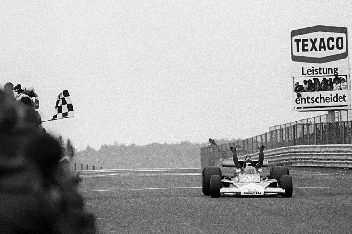 The strange tyre travails faced by F1’s past heroes