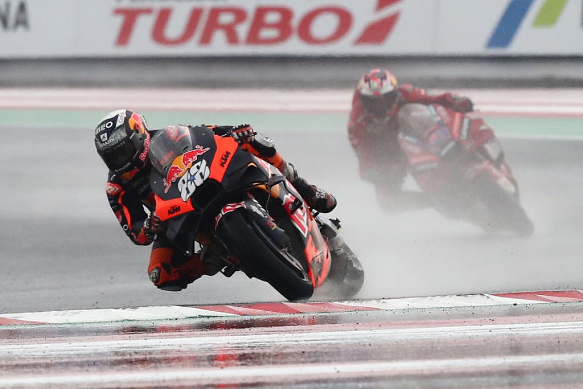 MotoGP Indonesian GP: KTM's Oliveira takes impressive wet-weather win