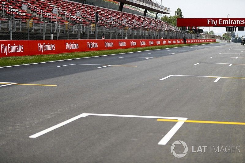 Képeken az újraaszfaltozott barcelonai F1-es pálya