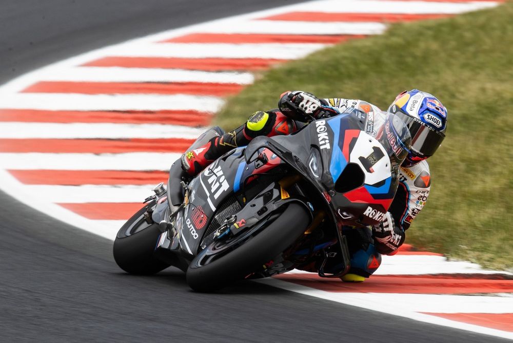 BMW: "Toprak'ın gidişinin ardından MotoGP sürücülerini de ...