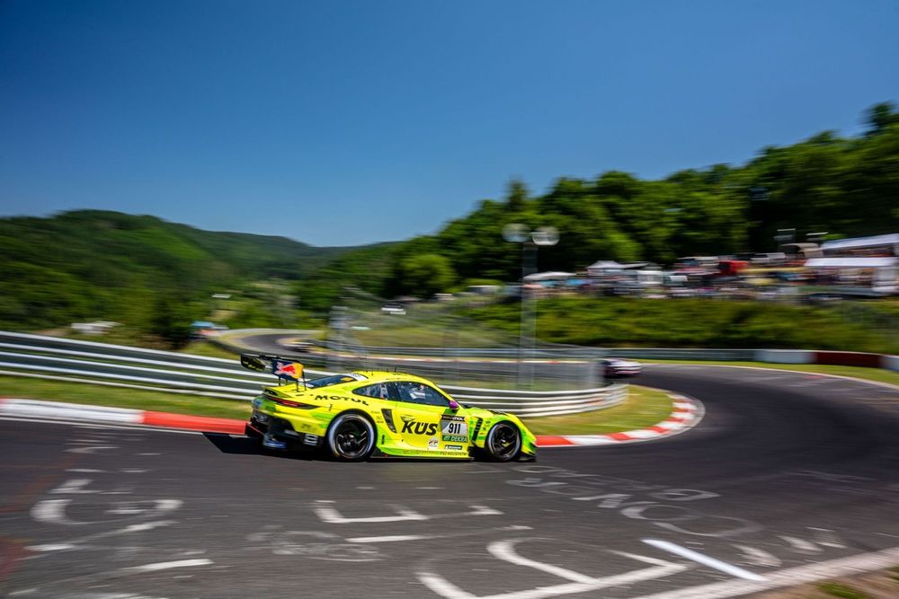 IGTC | Estre vola, Porsche-Grello in Pole alla 24h del Nürburgring