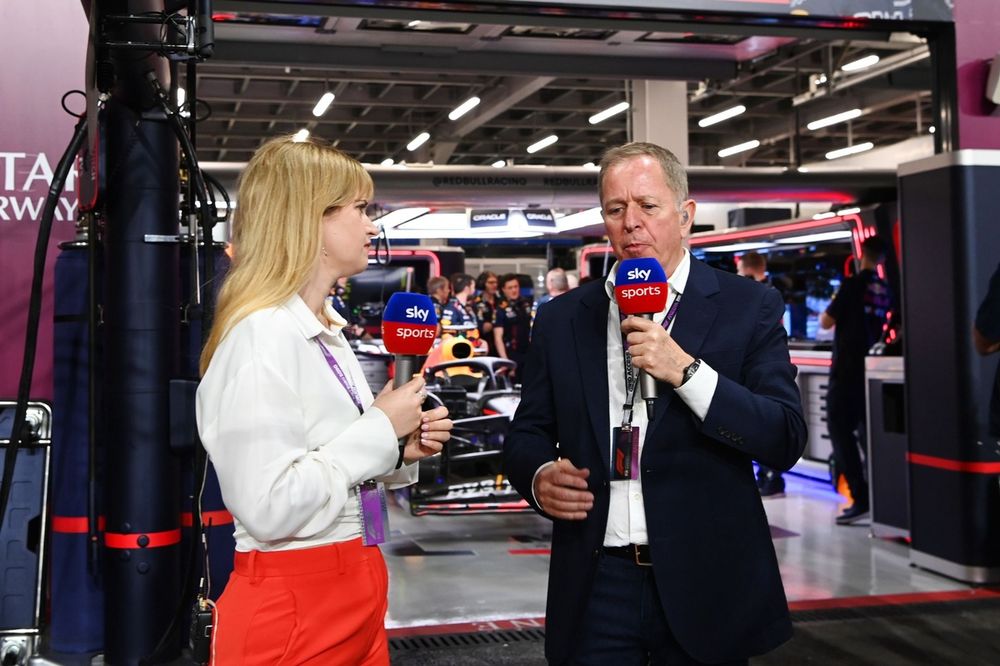 Brundle: "Leclerc artık kaza yapmayı bırakmalı"