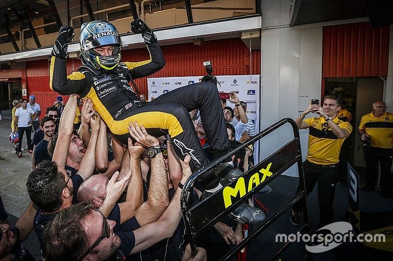 Les protégés de Renault, Champion et vice-Champion d'Eurocup