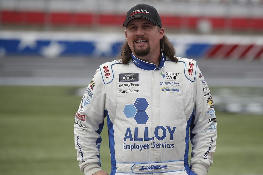 Williams to run select Cup races for Kaulig, including L.A. Clash