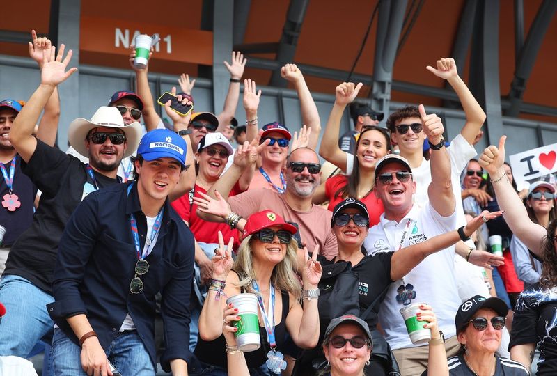 Here's the starting grid for F1's 2025 Mexico GP