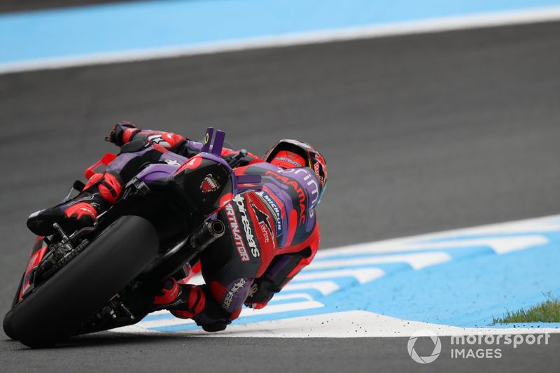 MotoGP Japanese GP: Bagnaia grabs sprint win after Acosta's crash