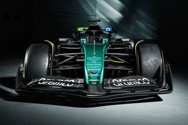 【ギャラリー】アストンマーティンが2024年F1マシン『AMR24』を発表