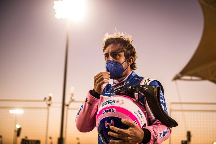 Alonso en el GP de Bahrein: posiciones, resultados, fotos y más