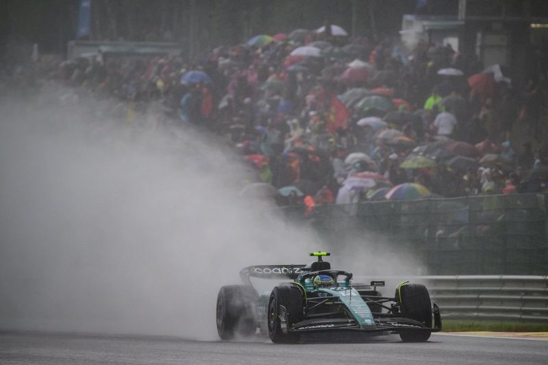 Aston Martin F1 es prudente pero ve un rayo de esperanza tras Spa