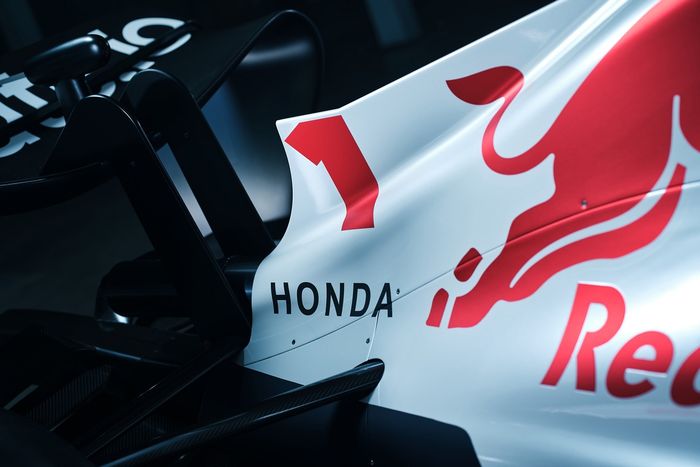 Red Bull pays tribute to Honda with special Japanese GP livery