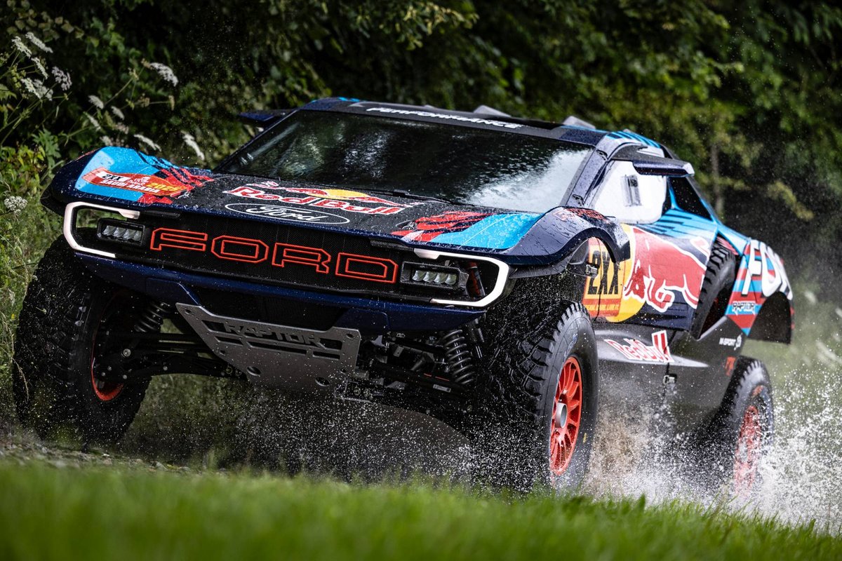 Ford Raptor T1+ unveil Dakar