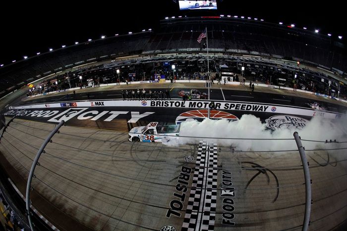 Chandler Smith holds off Kyle Larson to win NASCAR Trucks at Bristol