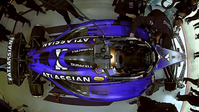 Williams launches the FW47 at Silverstone - Formula 1 Videos