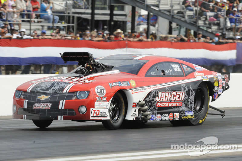 Janis takes victory at Pro Mod Drag Racing series win in Houston