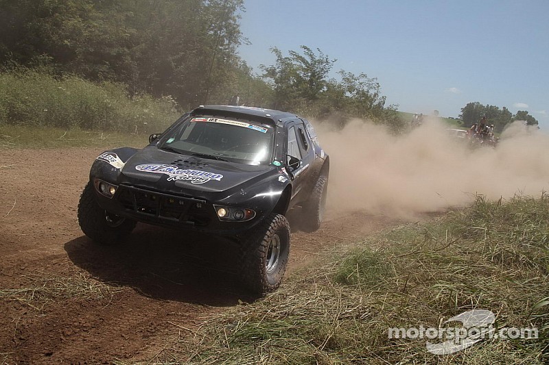 El Martillo Racing: Stage one clear!