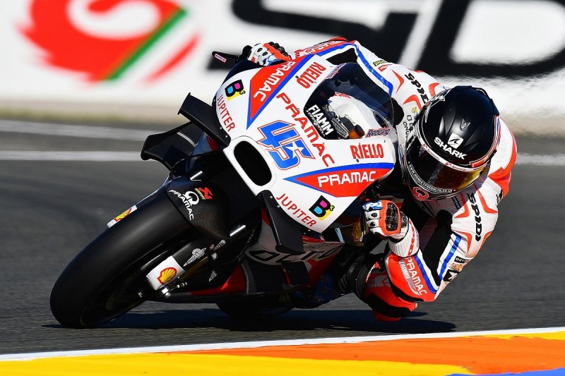 MotoGP riders can't 'be lazy' in 2017 after winglets ban - Redding