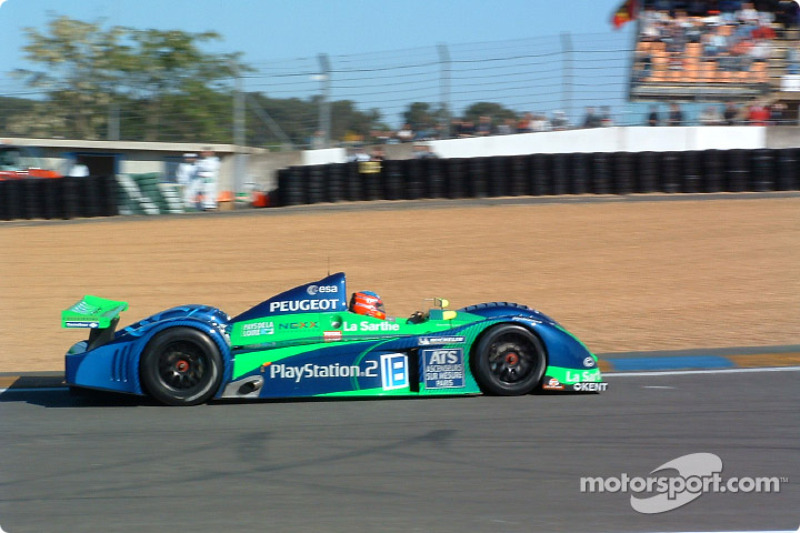 #18 Pescarolo Sport Courage C60-Peugeot: Ã‰ric Hélary, Soheil Ayari ...